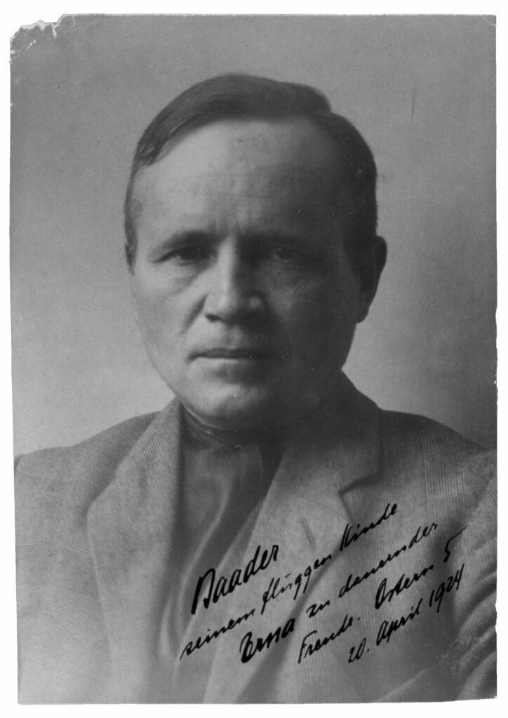 Johannes Baader · Andréi Nakov, historien d'art